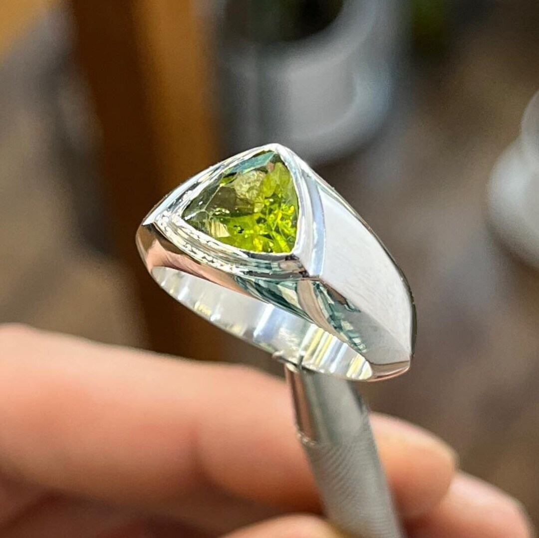 Natural Peridot Stone Triangle Peridot Gem Unheated Untreated Peridot ...