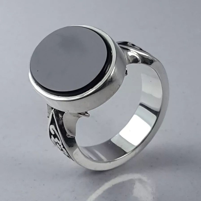 Original Jett Black Yemeni Aqeeq Stone in Oval Akik | Genuine Hakeek ...