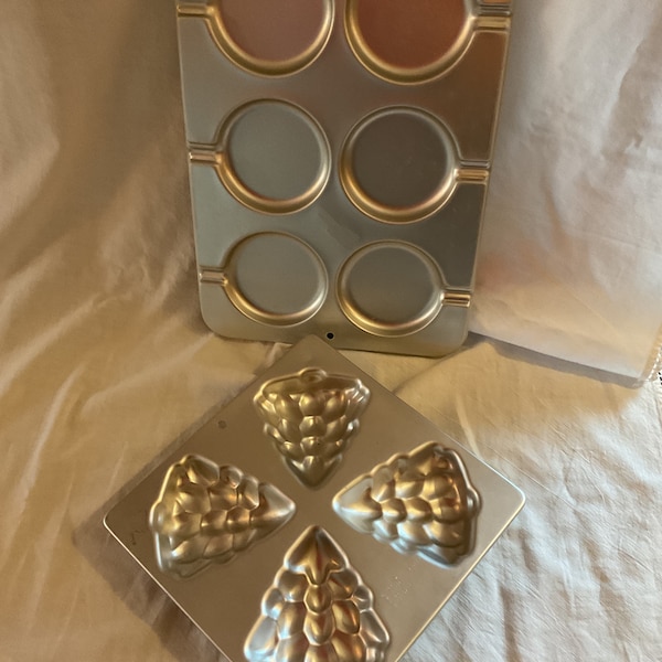 Vintage Wilton Pan - Etsy