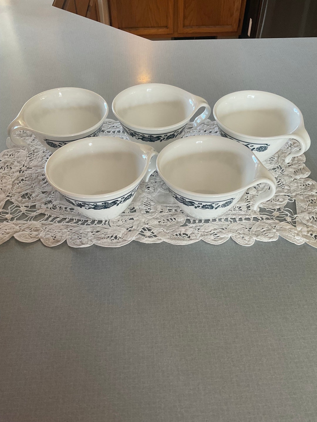 5 Cups Vtg Corning Corelle Old Town Blue Onion Coffee/tea Cup Open Hook ...