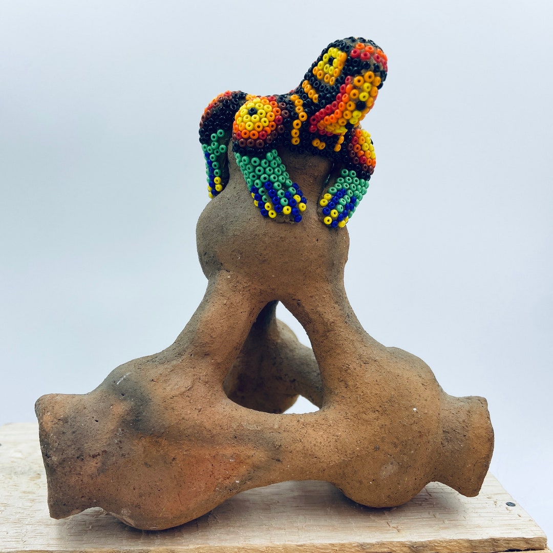 Huichol Hand Beaded Iguana on Pottery Mexican Native Folk Art - Etsy