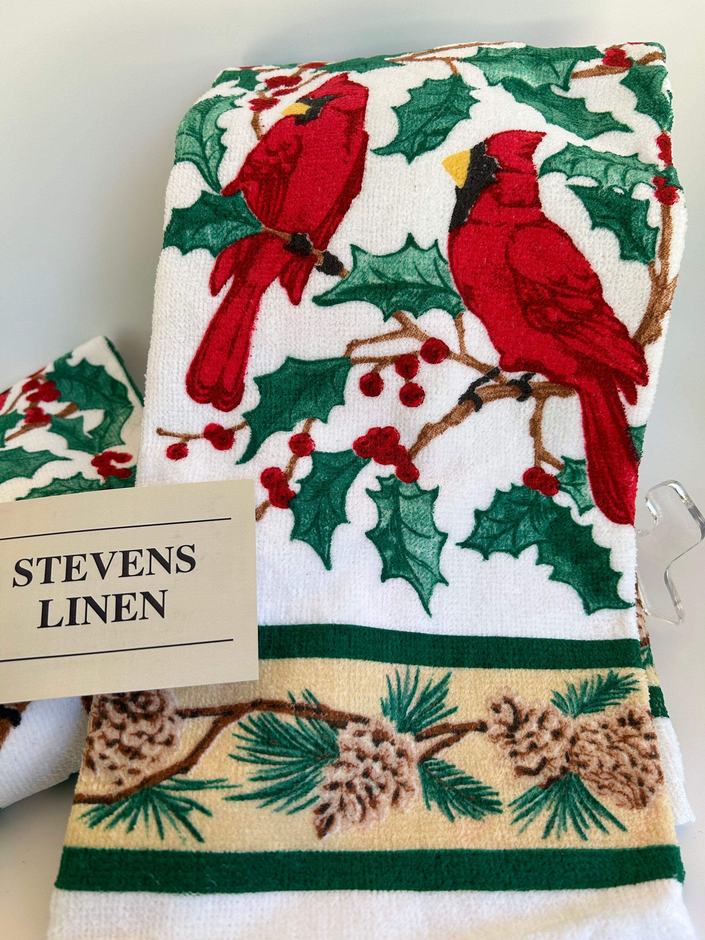 Vintage Christmas Hand Towels With Red Cardinal Birds, Holly and Winter ...