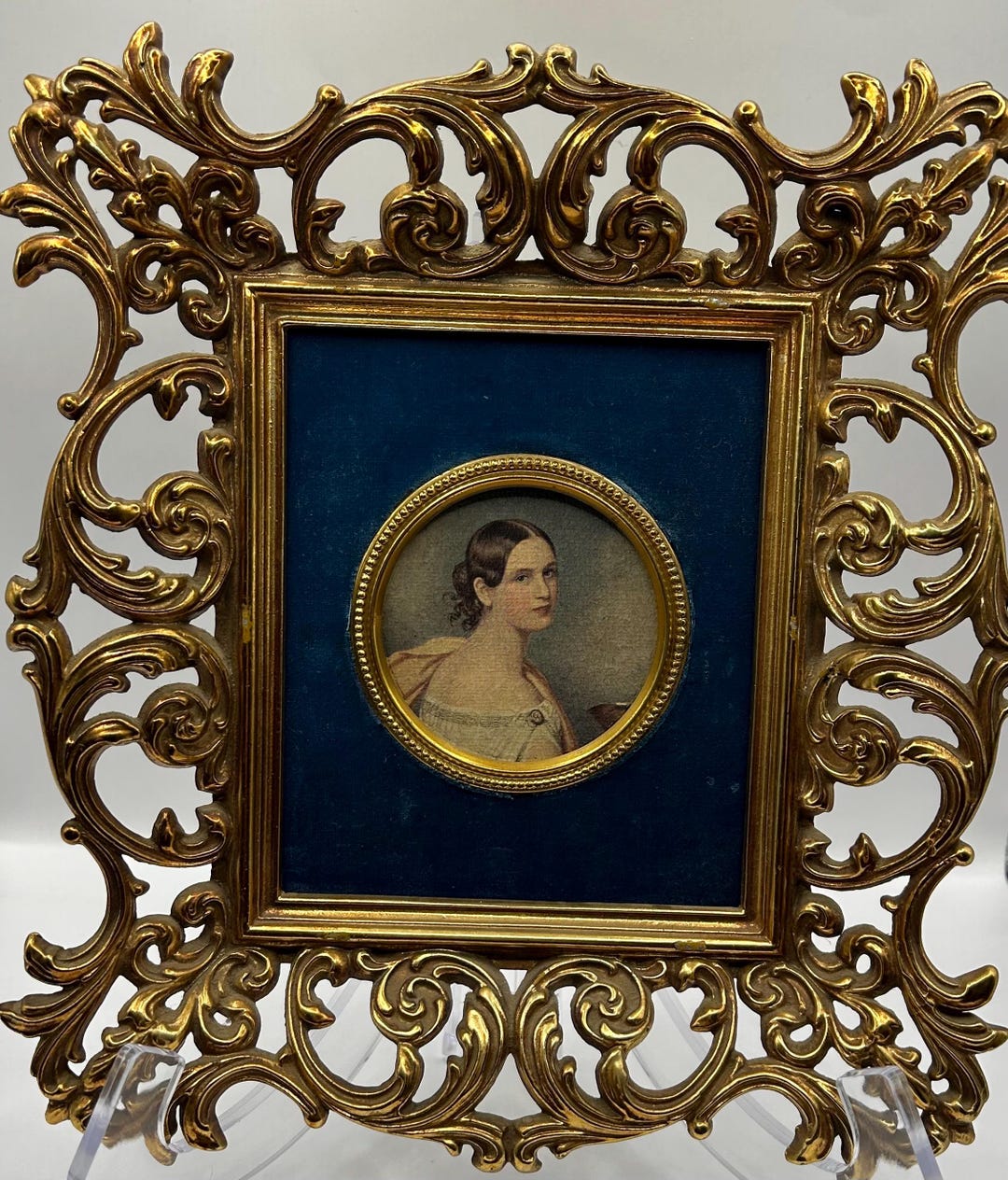 Vintage Cameo Picture in Ornate Gilt Fame With Blue Velvet Matting - Etsy