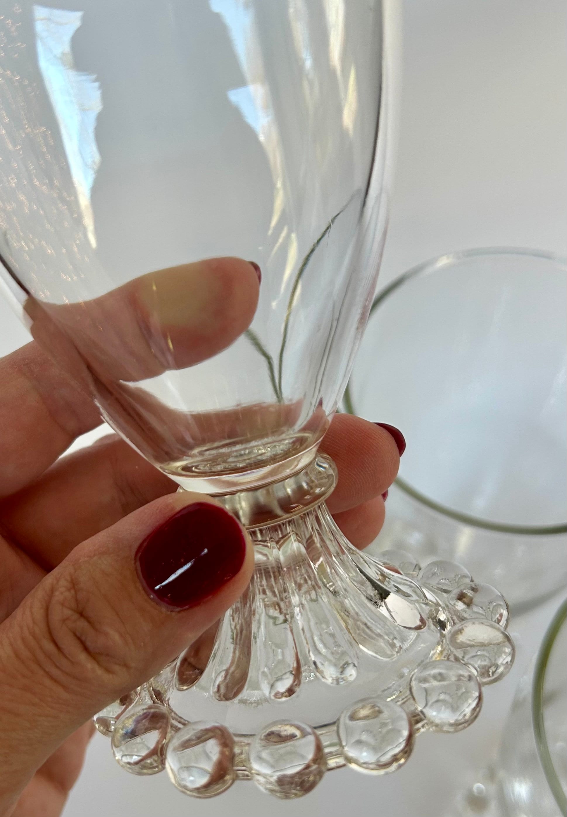 Vintage Anchor Hocking "boopie" Beaded Edge Pattern Clear, Footed Water or Wine Glasses - Etsy