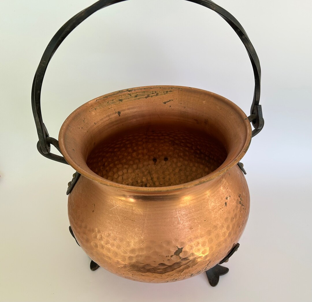 Vintage Copper Footed Cauldron or Kettle - Etsy