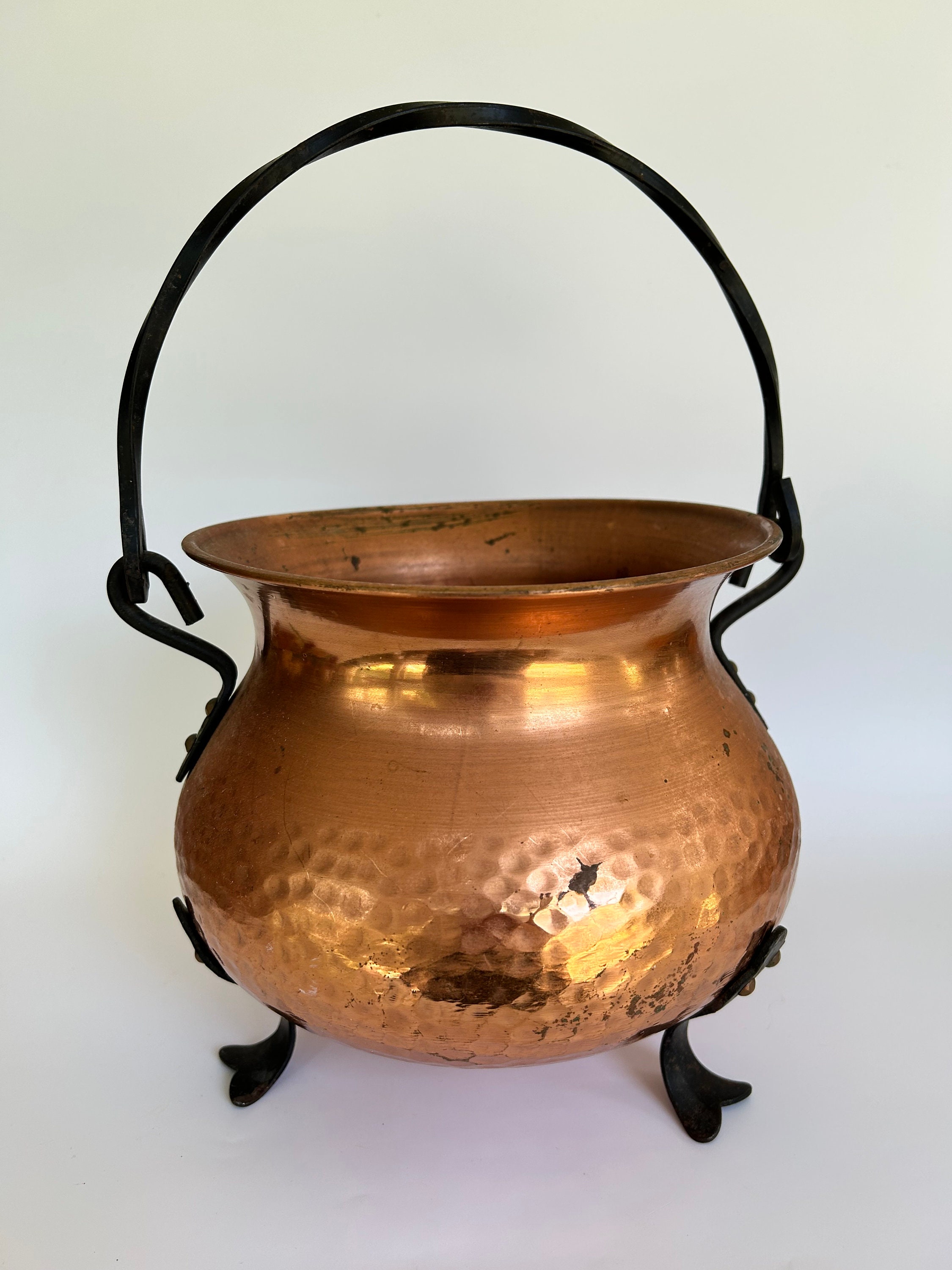 Vintage Copper Footed Cauldron or Kettle - Etsy