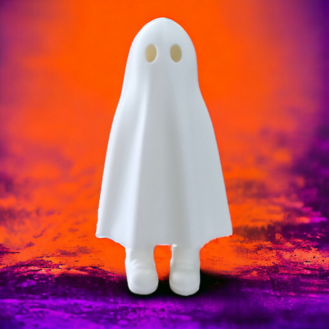 Ghost 3D Printed Standing Ghost. ZOU3D Design Halloween Ghost Display ...