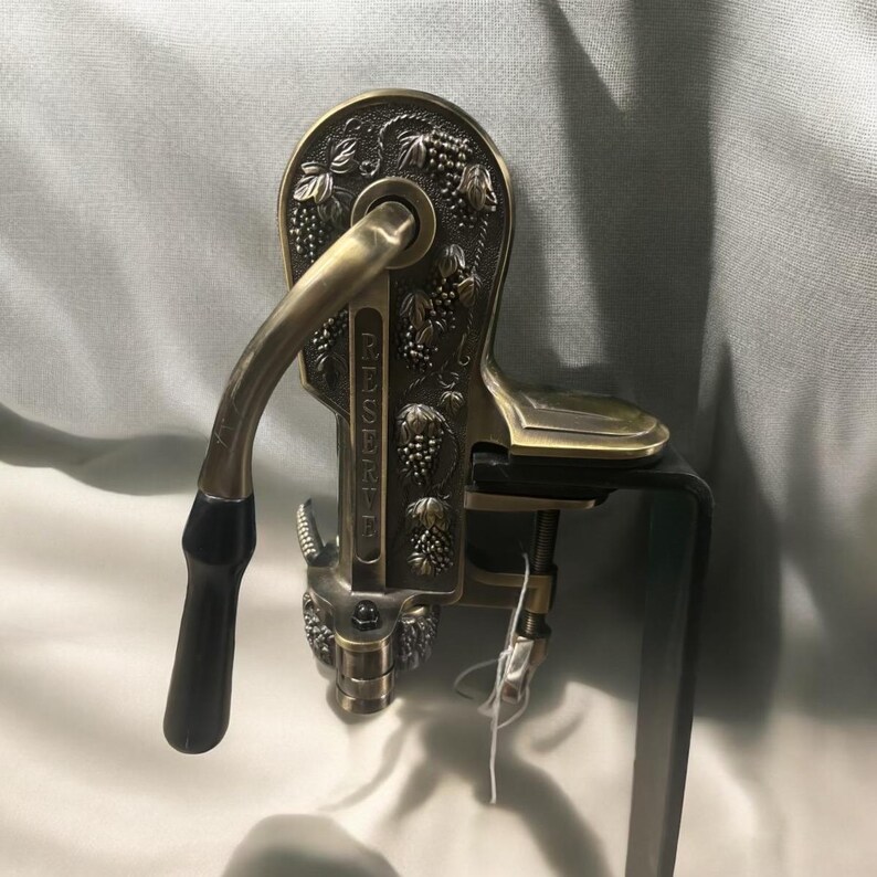 Vintners Grand Reserve Wine Bottle Opener Corkscrew Table Stand 24 ...