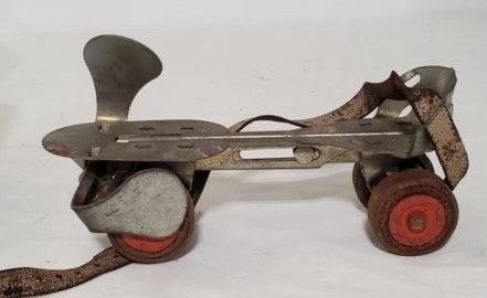 Union 5 Vintage 1960s Metal Sidewalk Roller Skates - Etsy