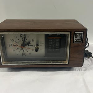 1980svintage General Electric Clock Radio Retro. - Etsy