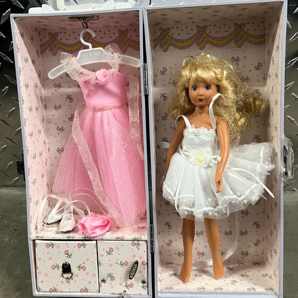 Show Stopper Dolls - Etsy