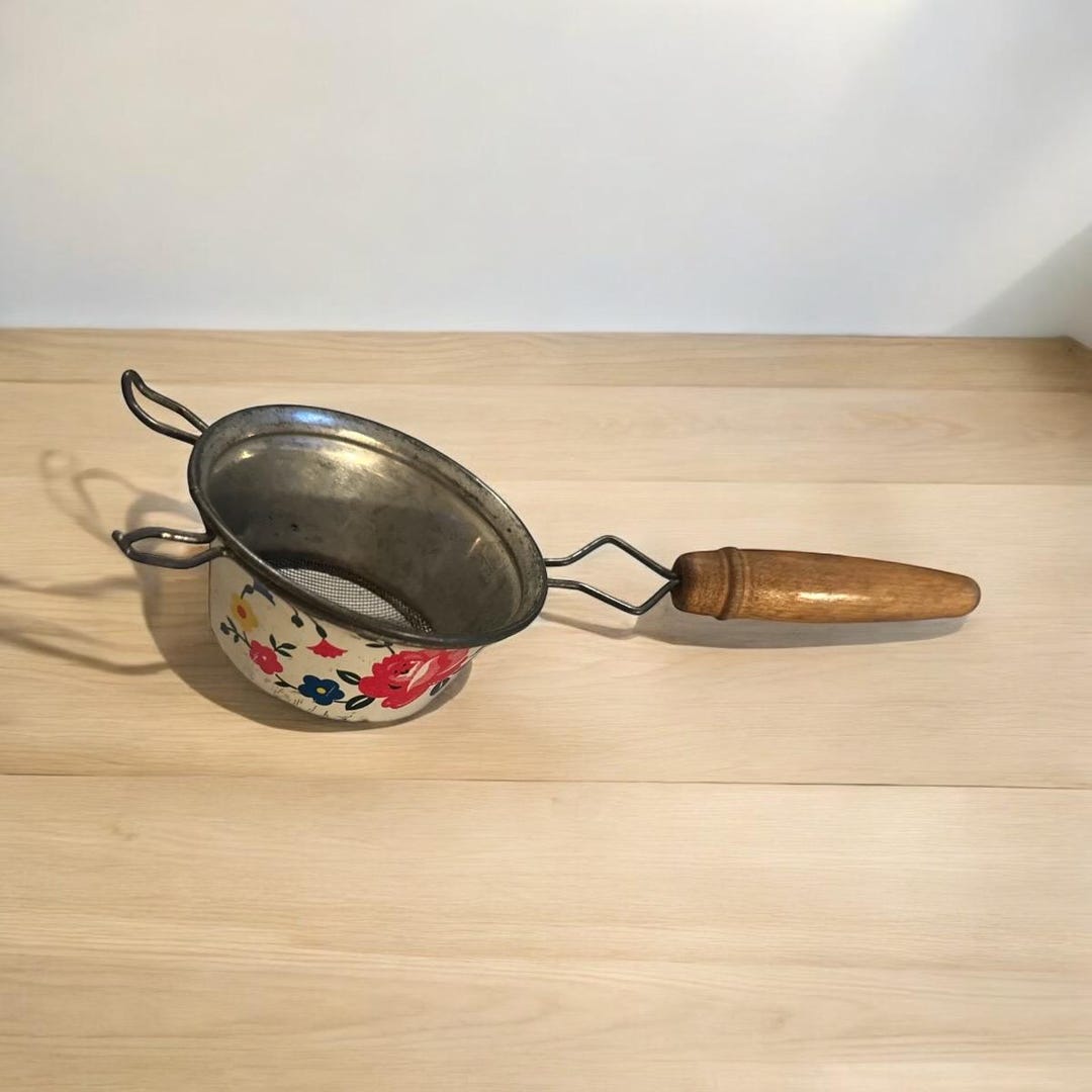 Vintage Miracle Gem Floral Strainer or Sifter With Wooden Handle - Etsy