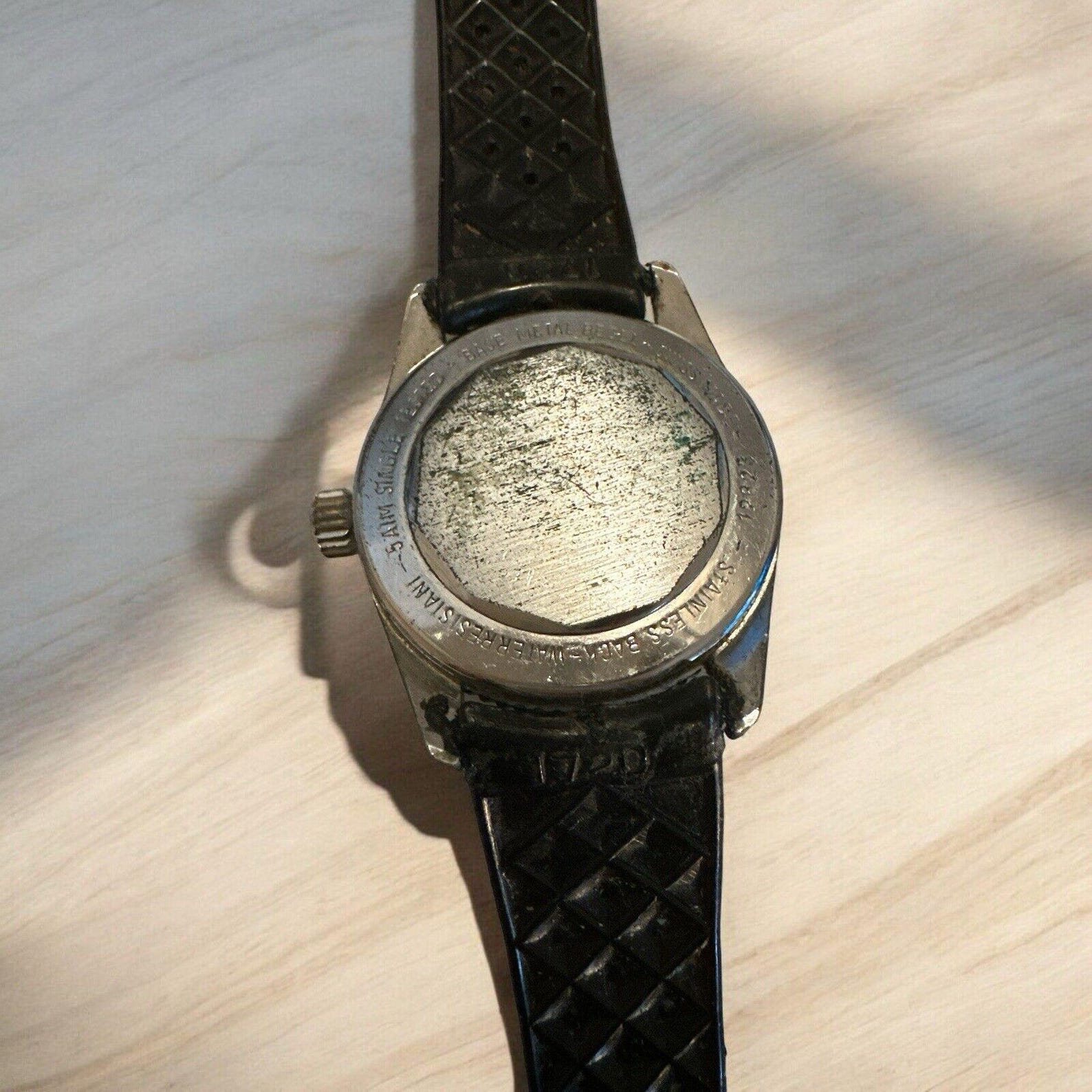 Vintage Lucerne Calendar World Time Luminous Swiss Men's Diver Watch ...