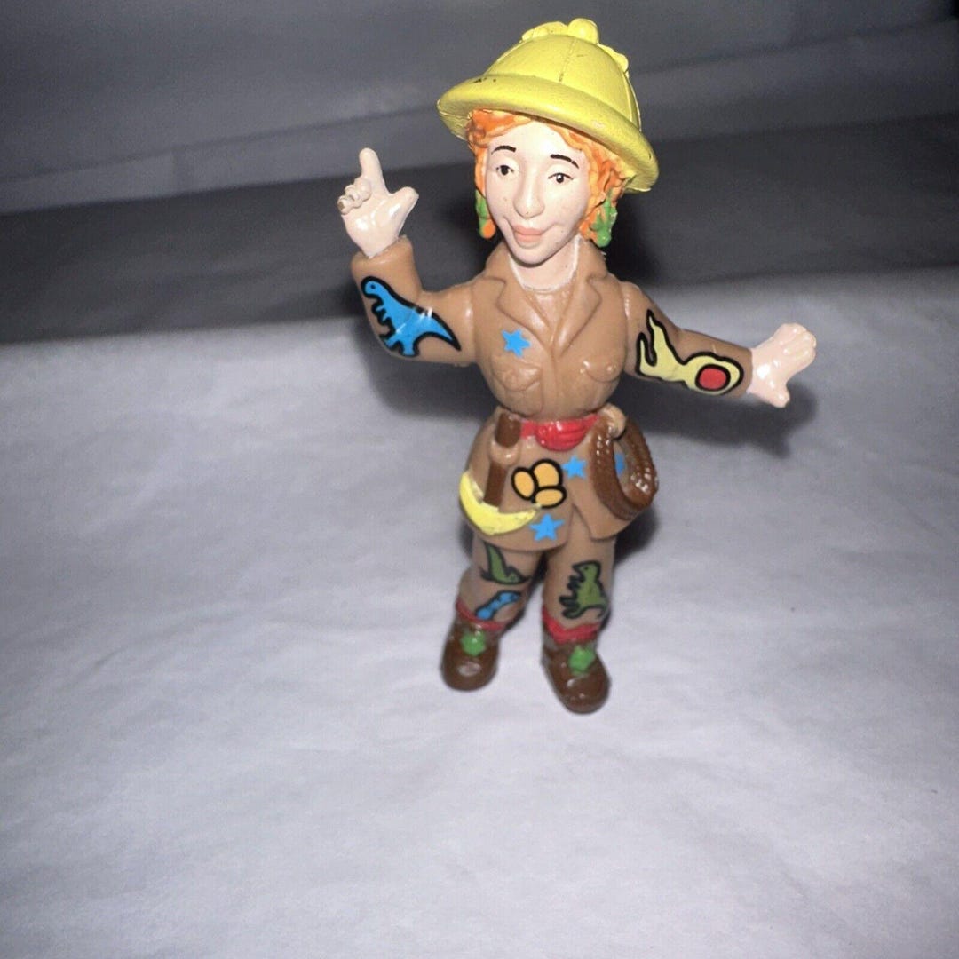 The Magic School Bus Ms. Valerie Frizzle PVC Characters-safari ...