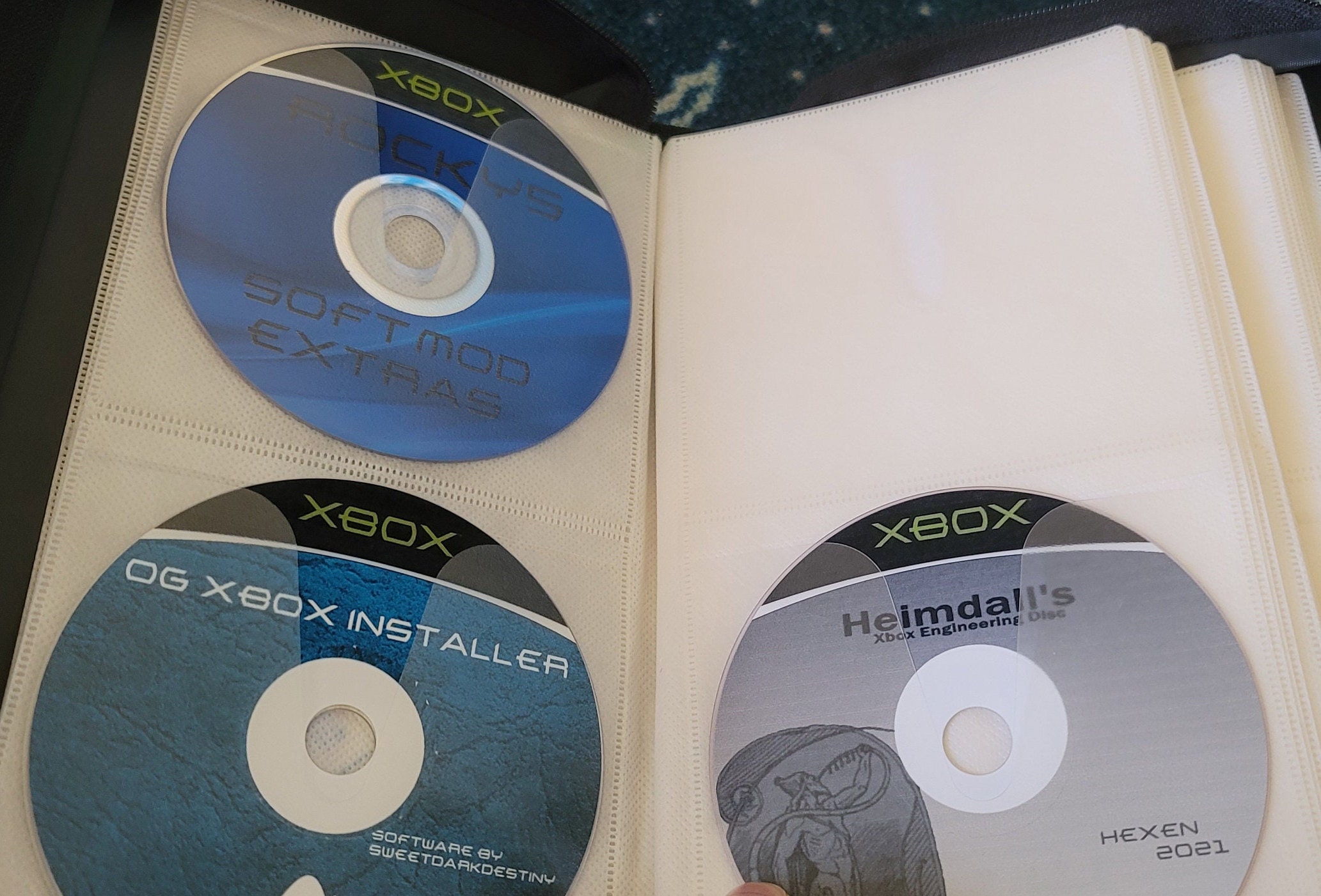 OG Xbox Installer, Rocky5 Extras, Hexen Hex3n, Slayers 2.7 DVD PACK ...