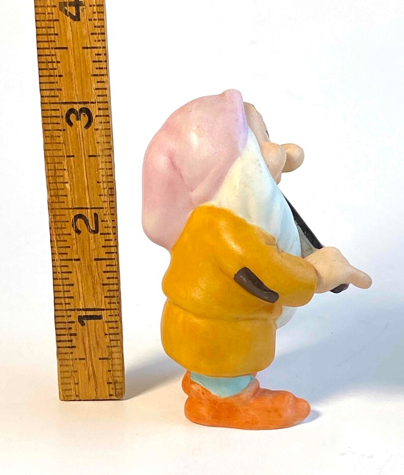 Disney Snow White & Seven Dwarfs Porcelain Bisque SLEEPY Figurine ...