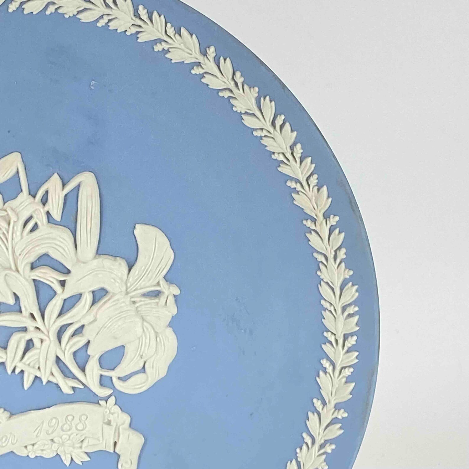 Wedgwood Jasper Blue Plate Mother 1988 Daylilies Signed and Dated and Stamped Made in England - Etsy