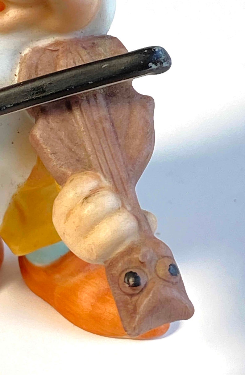 Disney Snow White & Seven Dwarfs Porcelain Bisque SLEEPY Figurine ...