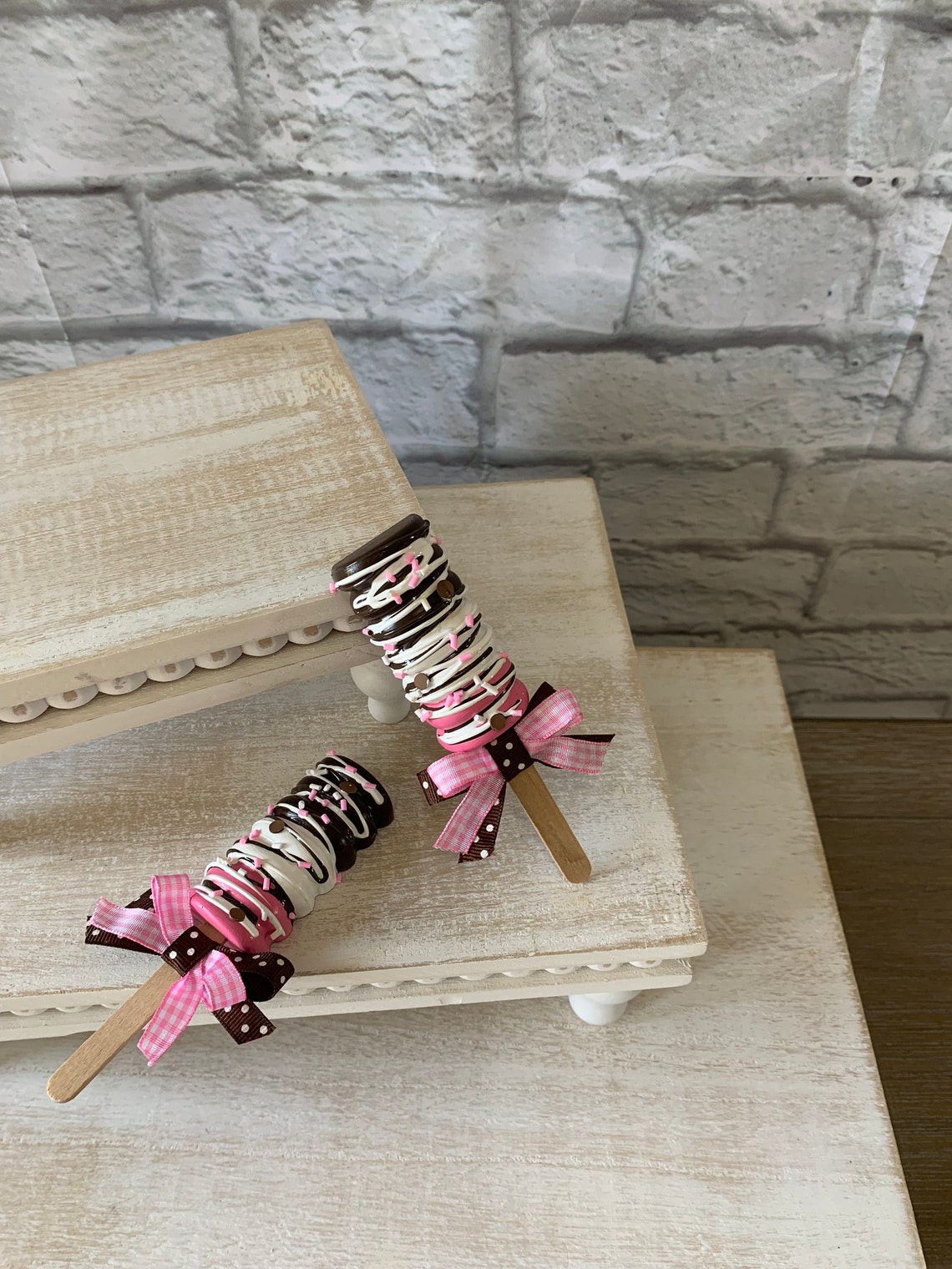 Neapolitan Faux Cake Pop Cakesicles Neapolitan Decor Neapolitan Tiered ...
