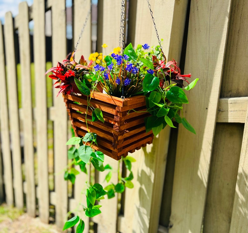 Hanging crate Planter - Etsy