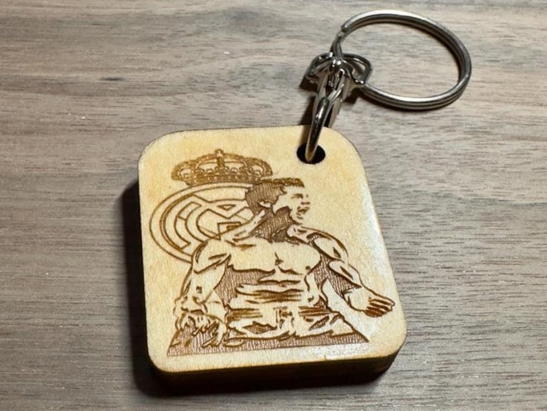 CRISTIANO RONALDO Engraved Wooden Keyring Keychain, Perfect Gift for ...
