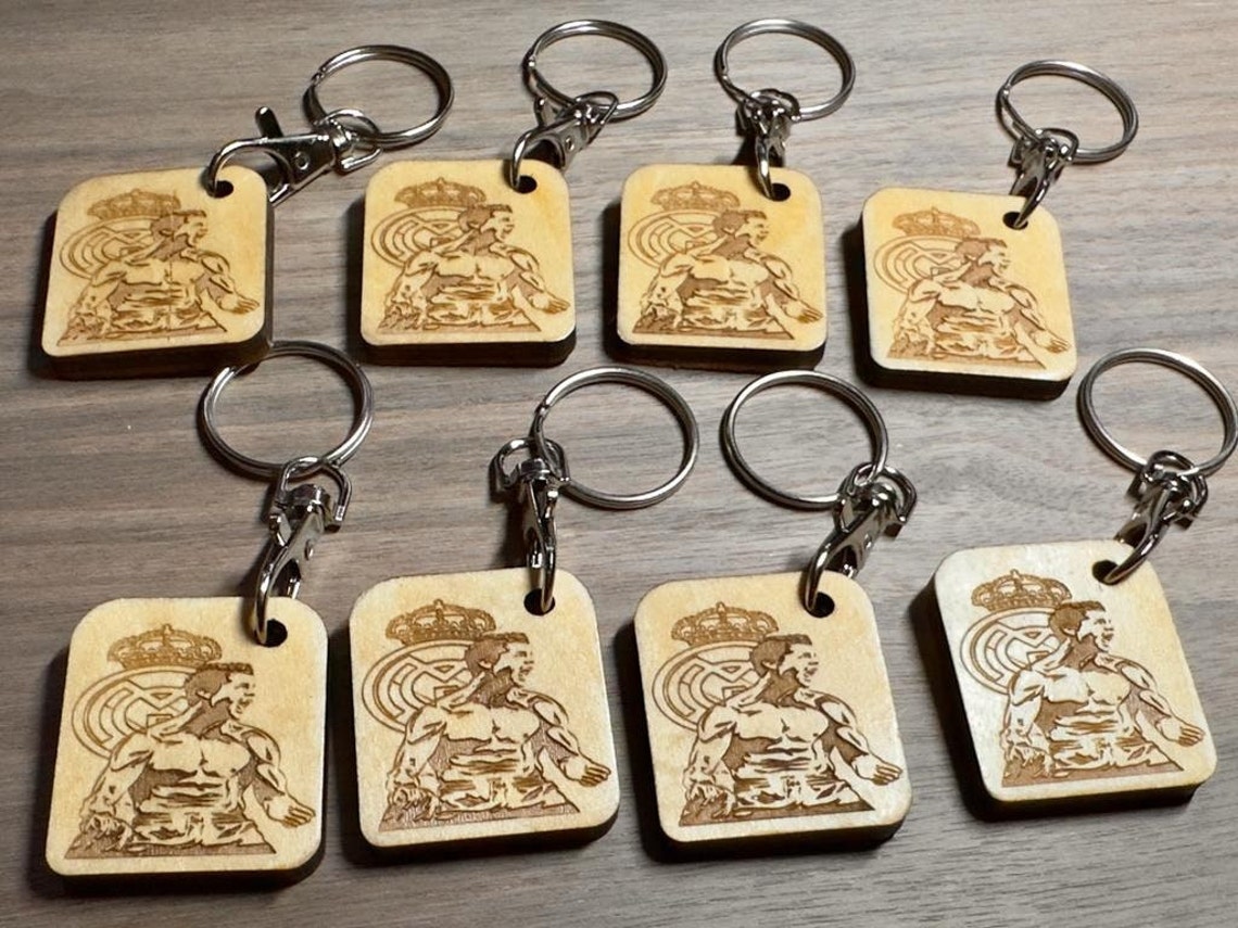 CRISTIANO RONALDO Engraved Wooden Keyring Keychain, Perfect Gift for ...