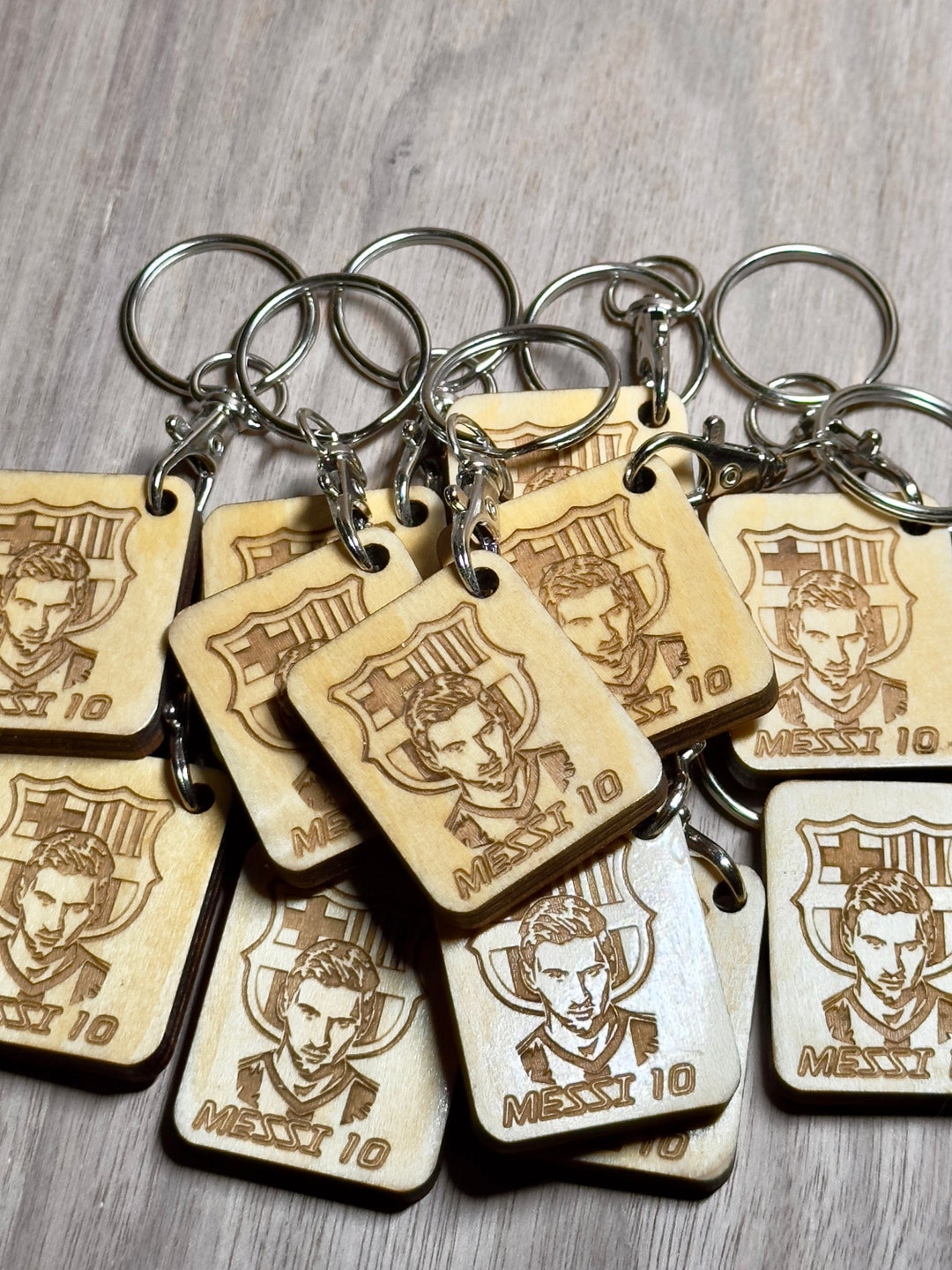 MESSI Engraved Wooden Keyring Keychain, Perfect Gift for Sports ...