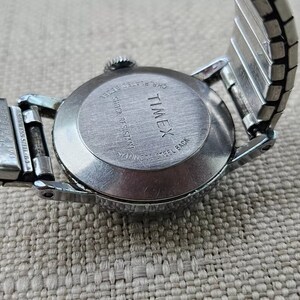 Vintage Wristwatch TIMEX Mechanical Hand Winding Silver Tone Watch ...