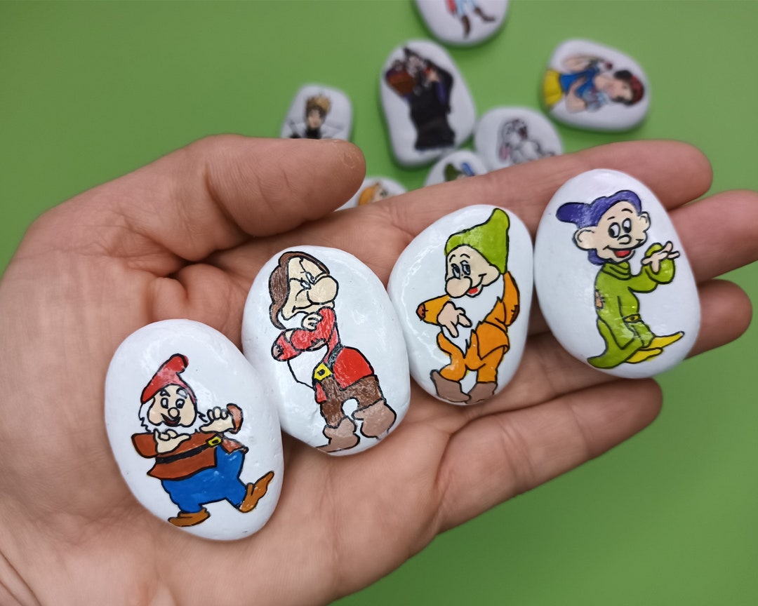 Handpainted Narrative Pebbles for Eco Friendly Storytelling / Set of 12 ...