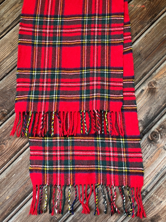 Scottish Vintage Vowen Wool Tartan Ornaments Shawl Ma Gem