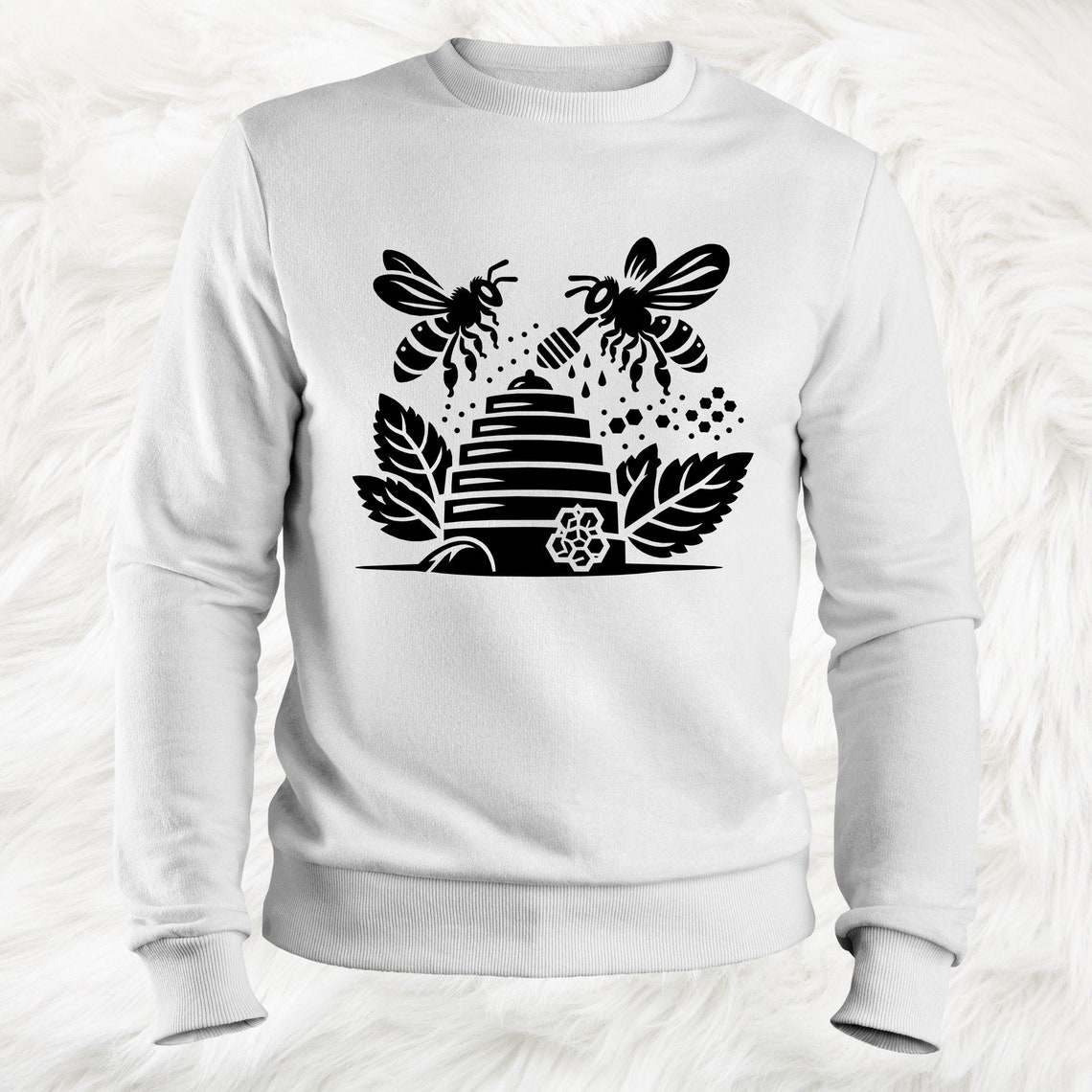 Bee SVG Bundle, Bees Clipart, Hand Drawn Bee Lovers Theme Vector ...