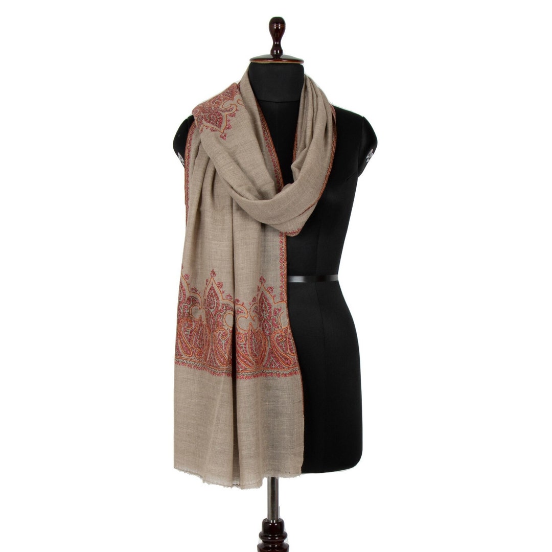 Luxury Gifts, Kashmiri Shawls, Natural Scarves, Super Soft Pashminas ...