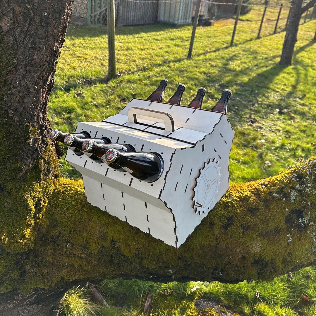 Beer Engine V8 – Mechanical Beer Carrier for 8 Bottles With Crank ...
