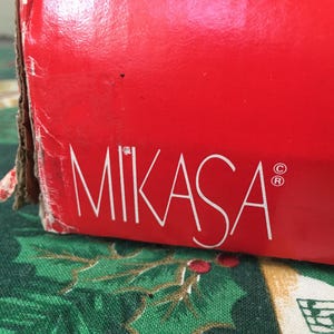 Vintage Mikasa Frosted 2-tier Christmas Story Tidbit Server, Made in ...