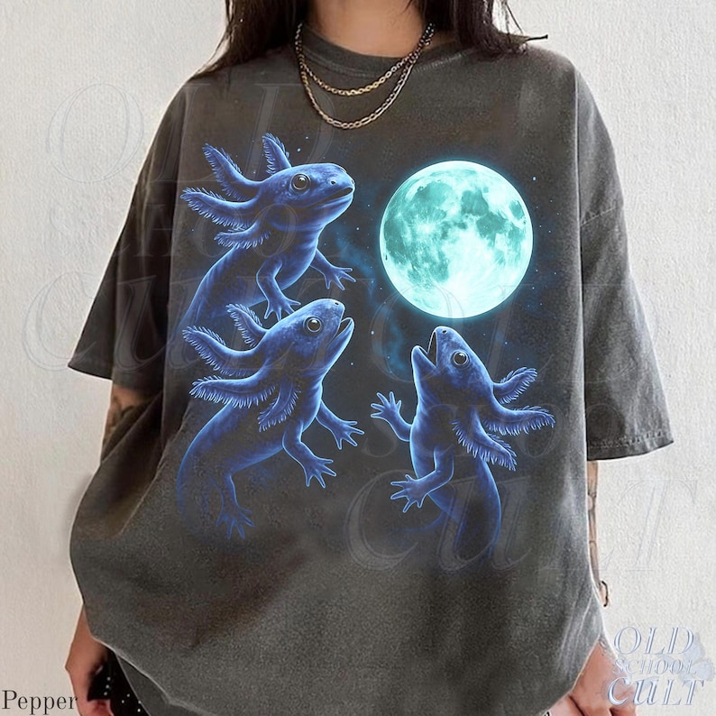Vintage Axolotl Moon 90s Graphic T-shirt, Retro Amphibian Silly Tee ...