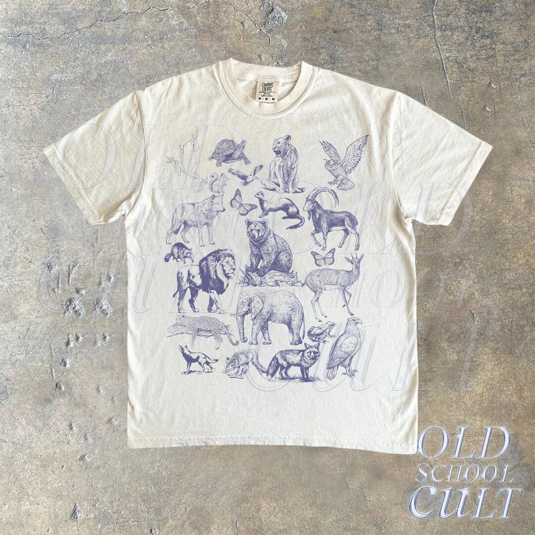 Vintage Wild Animals Unisex T-shirt, Retro Animal Drawing Style, Bear ...