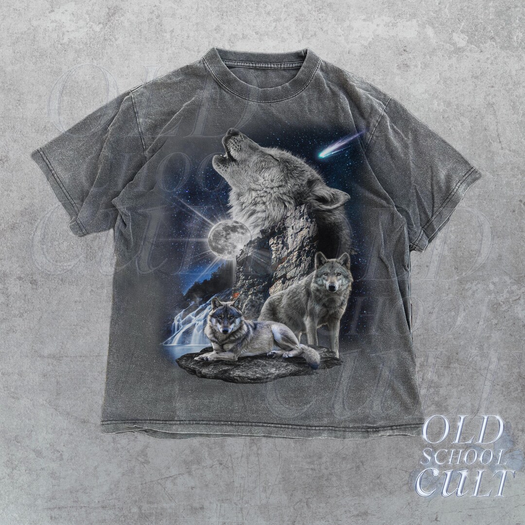 Wolf Family Vintage T-shirt, Wolves Howling at Moon, Wild Free Wolves ...
