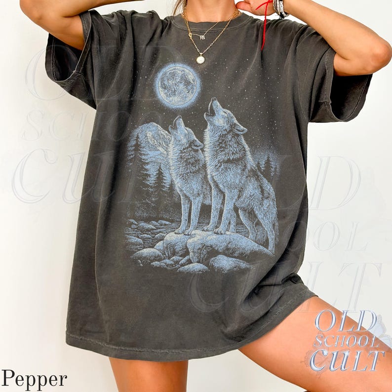 Vintage Wolf 90s Graphic Style Comfort Colors® Tshirt, Grunge Retro ...