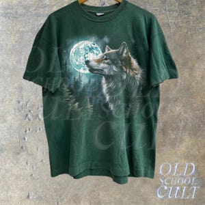 Vintage Wolf 90s Graphic Shirt, Wolf Lovers Retro Tee, 2000s Nature ...