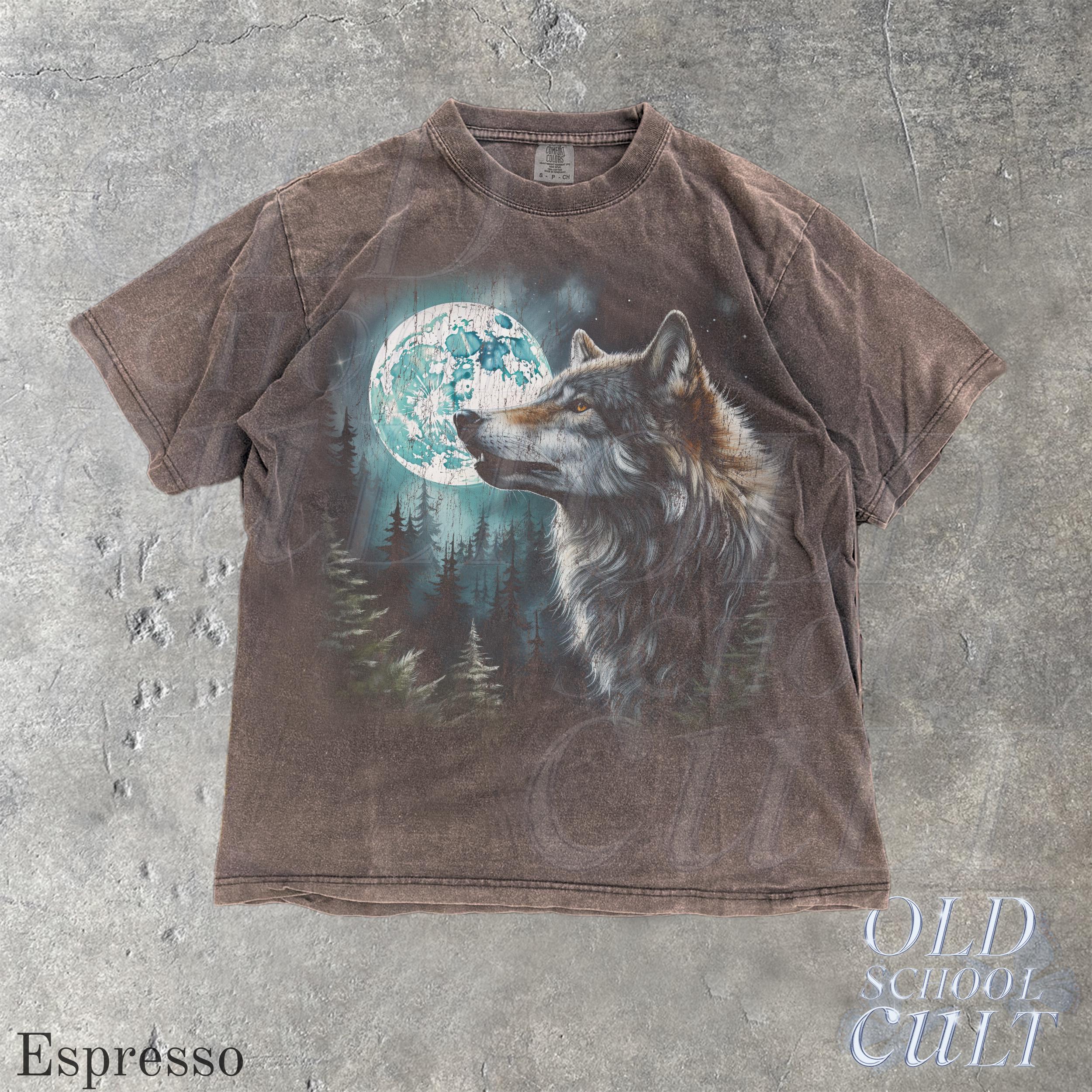 Vintage Wolf 90s Graphic Shirt, Wolf Lovers Retro Tee, 2000s Comfort ...