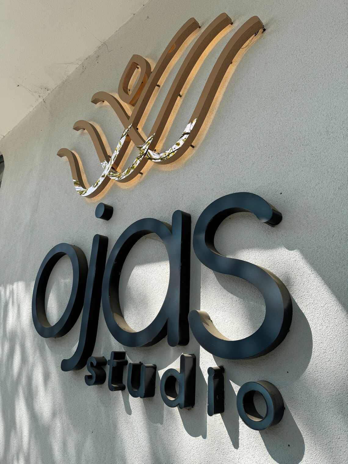 3d Gold Letters, Custom Signboard, Backlit Logo, Backlit Sign, Chrome ...