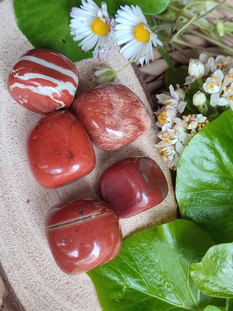 Red Jasper a Rolled Stone, Anchoring, Blood Circulation, Dynamism ...