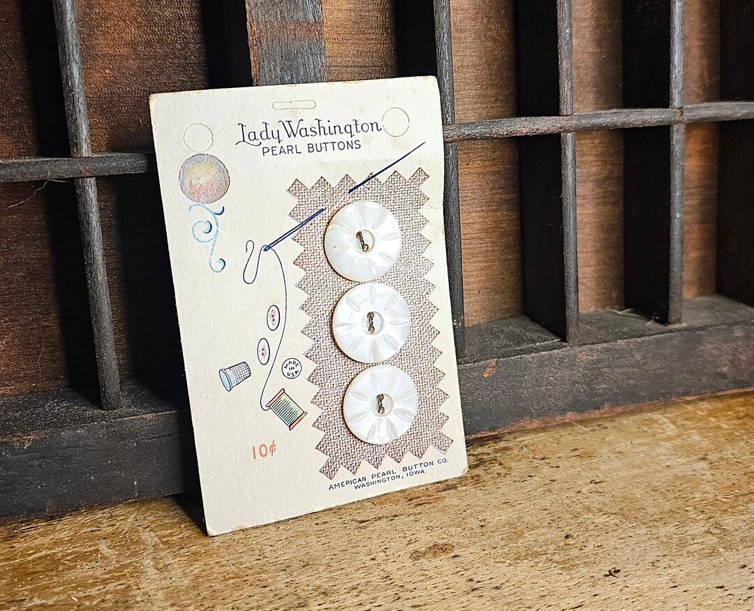 Lady Washington Antique Pearl Buttons 2 Cards New Old Stock - Etsy