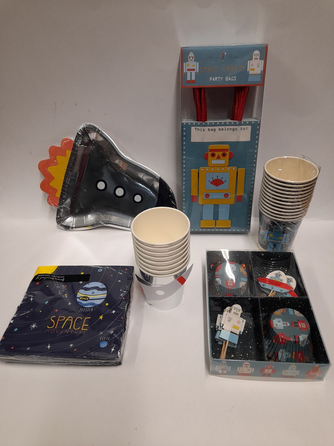 Space Party Paper Partyware Items. Includes Rocket Shape Paper Plates ...