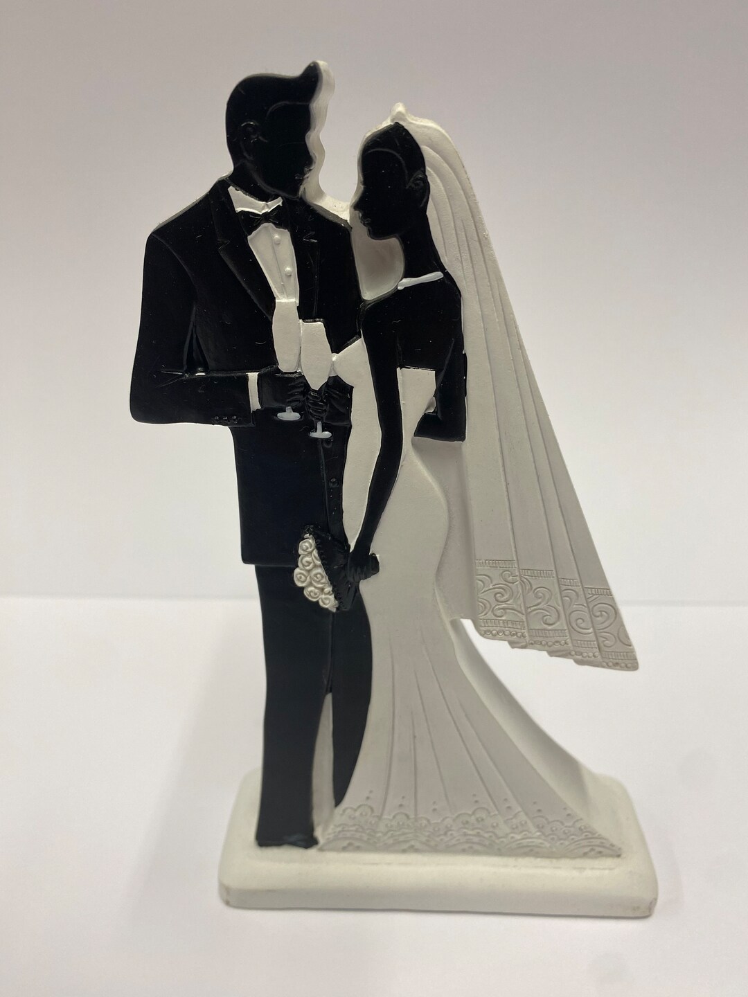 Resin 2D Black Bride and Groom Cake Topper. Black Bride and Groom Cake ...