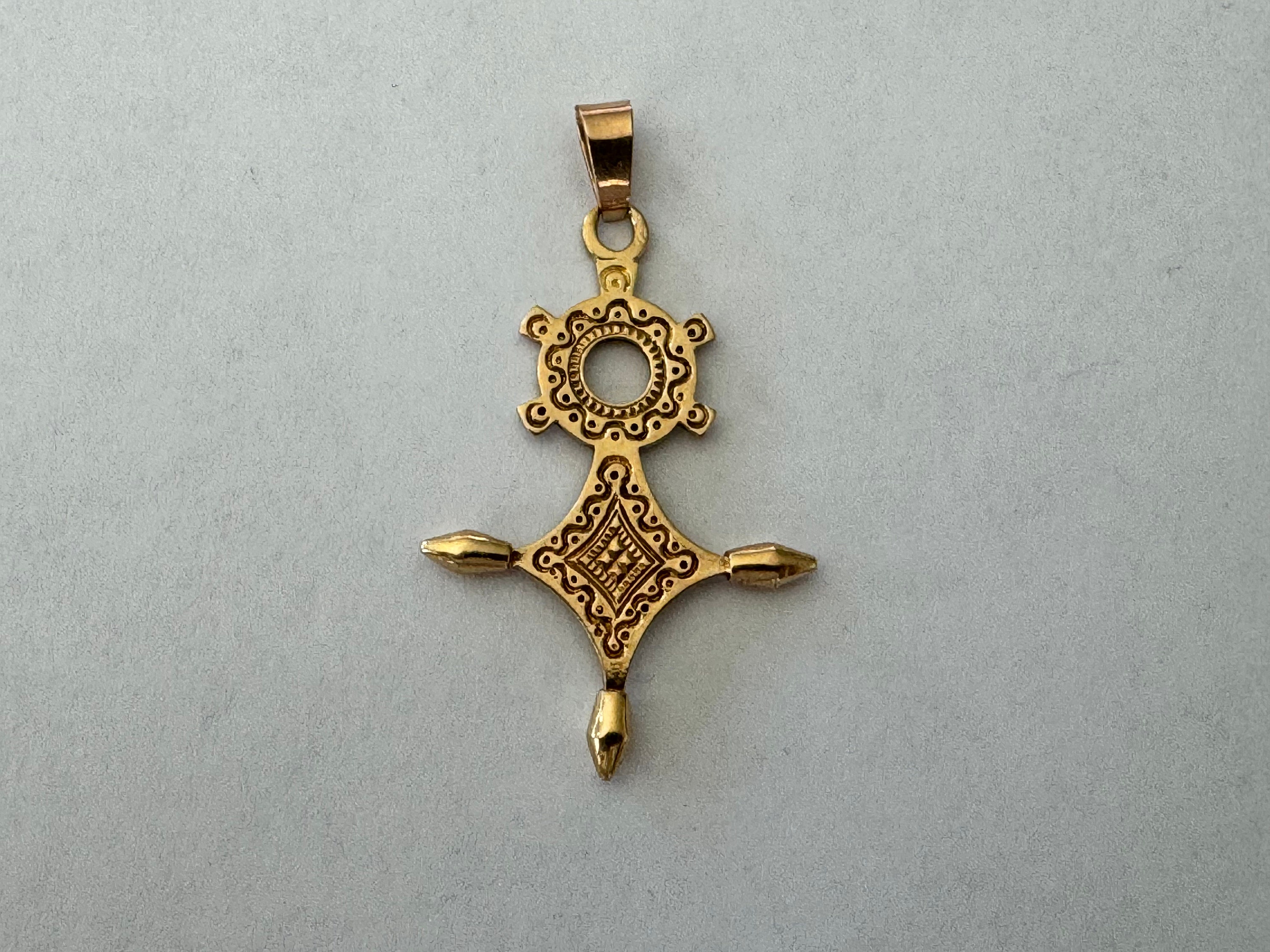Original pendentif or massif 18 carats Croix du sud ou croix d Agadez - Etsy France