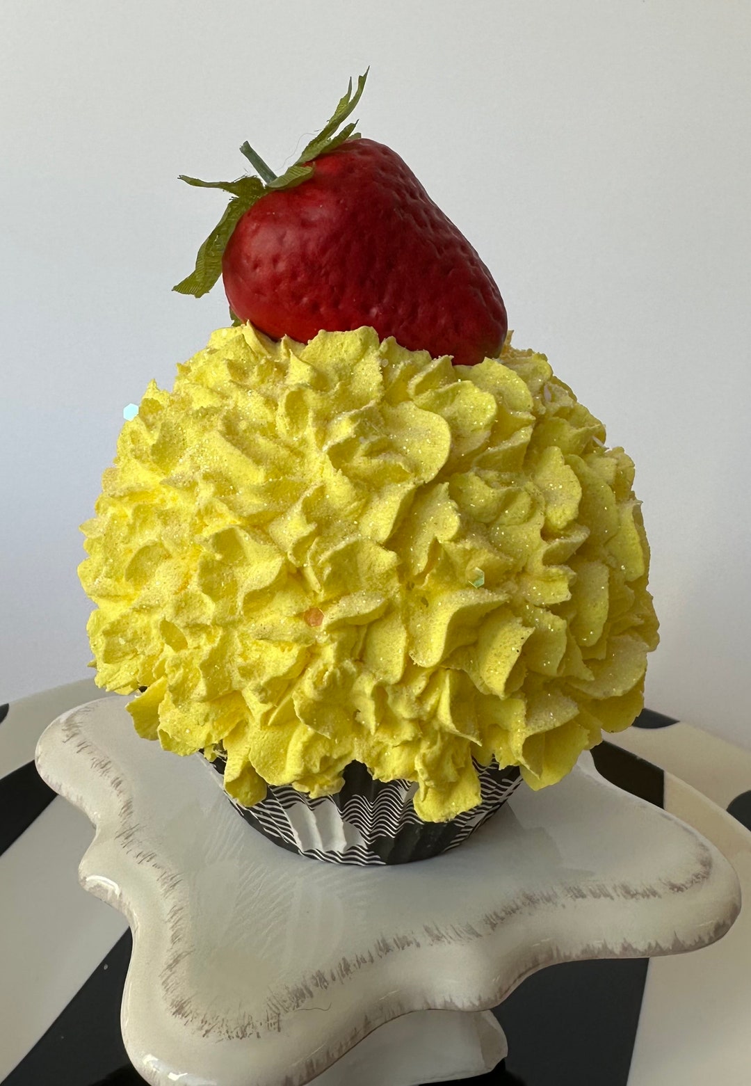 Cupcakes, Fake Cupcakes, Faux Cupcakes, Artificial Cupcakes, Fake Food ...