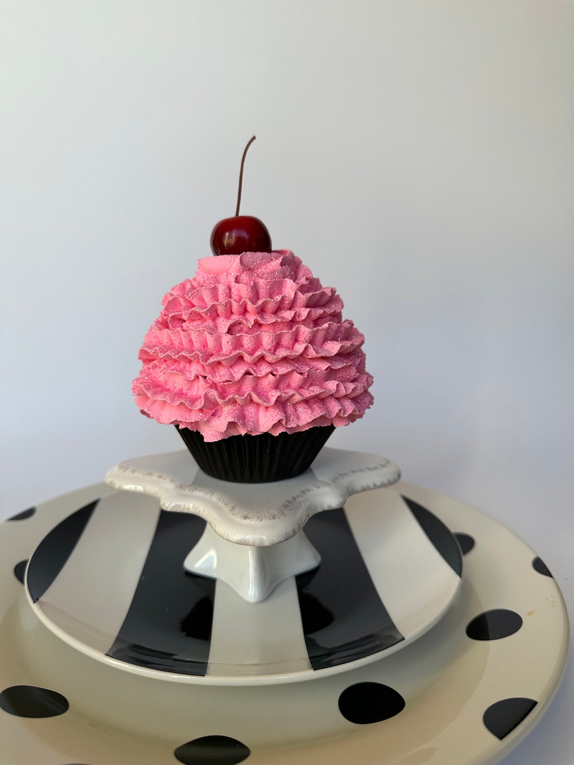 Fake Cupcakes, Faux Cupcakes, Pink Cupcakes, Black Cupcakes, Striped ...