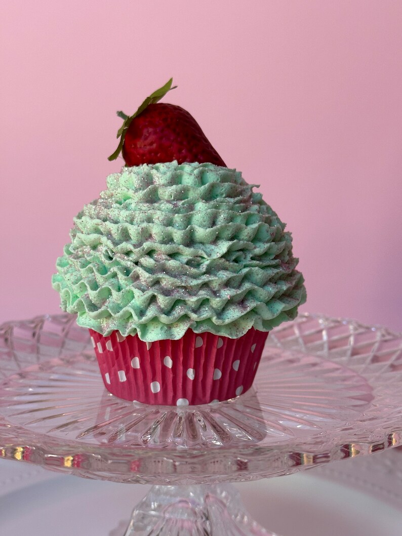 Cupcakes, Fake Cupcakes, Faux Cupcakes, Artificial Cupcakes, Fake Food ...