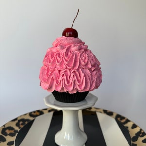 Fake Cupcakes, Faux Cupcakes, Pink Cupcakes, Black Cupcakes, Striped ...